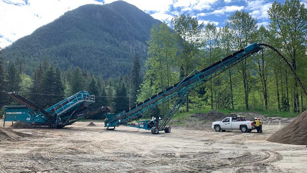 Radial Stackers and Conveyors | Foreman Equipment