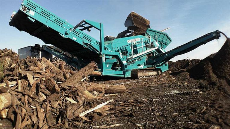 Efficient hog fuel production equipment | Foreman Equipment